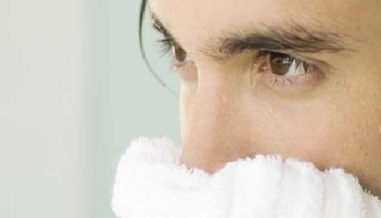 Kenapa Keringat Terasa Asin?