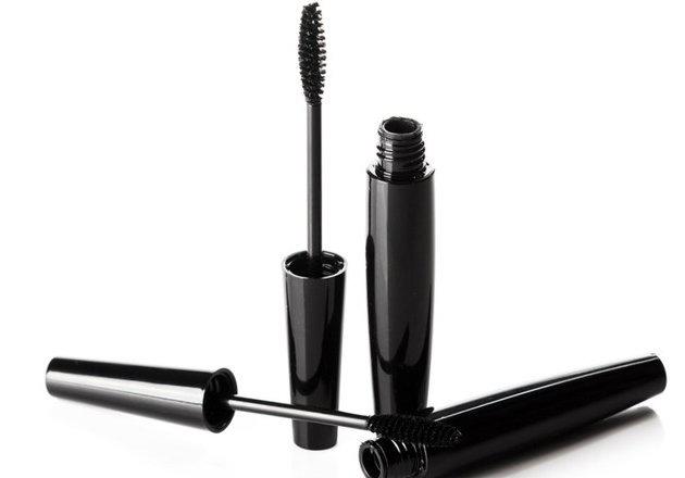 4 Triks Memakai Maskara Agar Bulu Mata Terlihat Cantik