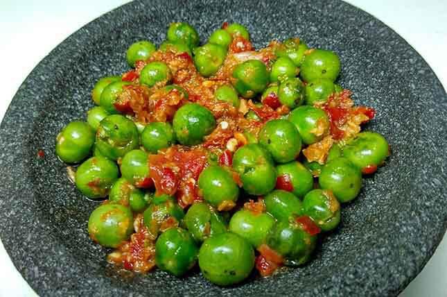 4 Manfaat Leunca untuk Tubuh yang Penting Diketahui