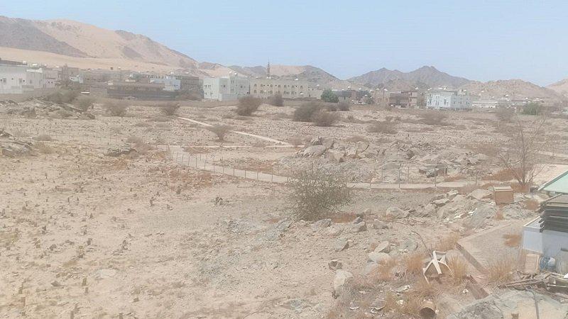 Menengok Lokasi Perang Badar dan Makam Para Syuhada