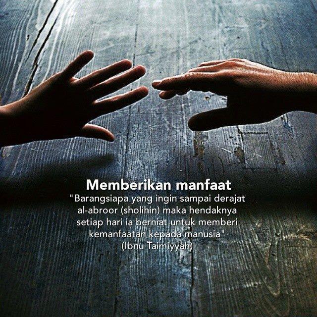 Keutamaan Memberi Manfaat kepada Sesama