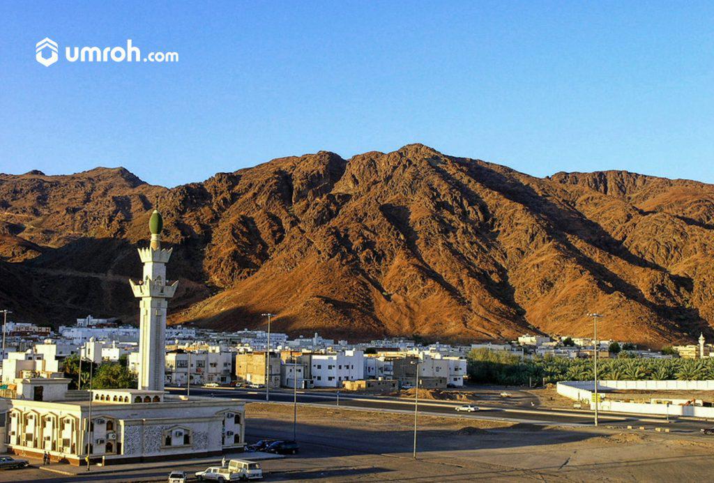Ini Penampakan Keindahan Gunung Uhud yang Istimewa