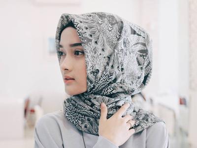Jarang Disadari Oleh Hijabers, Ternyata Ini Bahaya Menggunakan Jarum ...