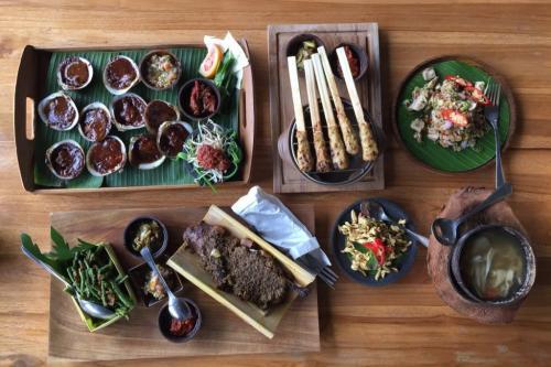 Mencicipi Kelezatan Bebek Timbungan, Santapan Para Raja Bali Zaman Dulu