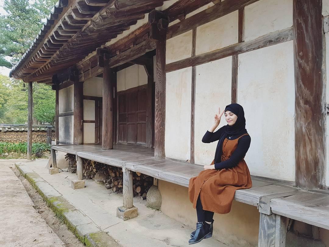 Kim Miso, Hijabers Korea yang Cantik Seperti Ayana Moon